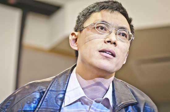 Dr. Minqi Li speaks on China, oil and climate - THE REVIEW