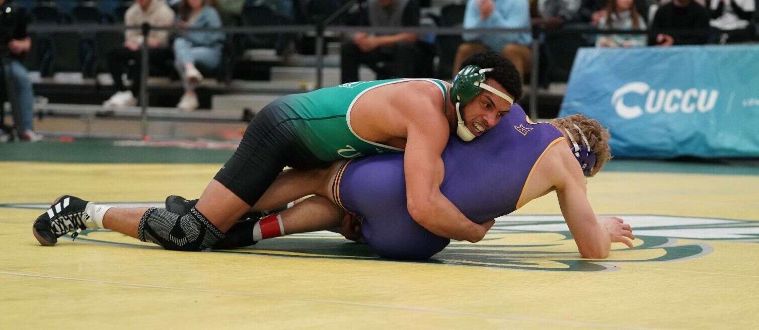 Wrestling Hosts National Heavyweights 13 Uni And 3 Isu Over The